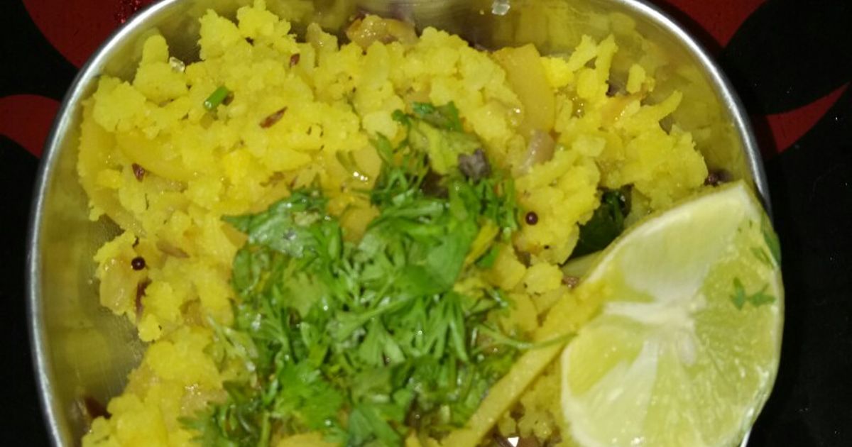 Batata Poha (Potato Poha) Recipe by Sangita Madane - Cookpad