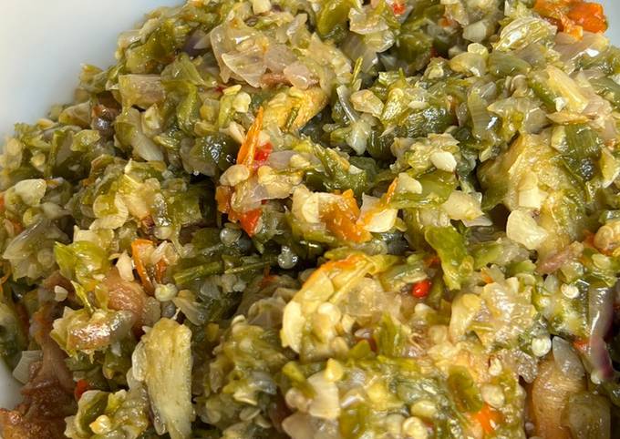 Resep Ayam Cabe Ijo 💚 oleh Kiki Karlina - Cookpad
