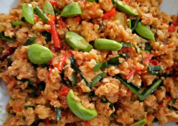 Resep Tumis Oncom plus Pete oleh Nona Hasniati - Cookpad