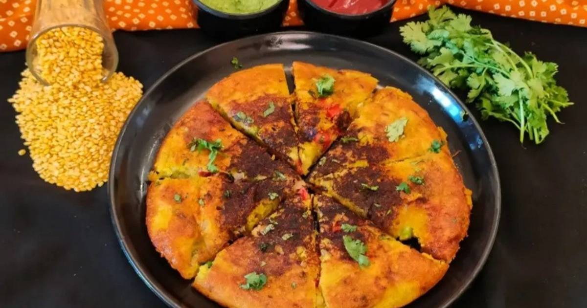 Protein rich Moonglet Recipe by Keshma Raichura - Cookpad