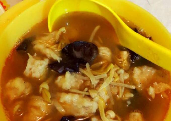 Resep Tekwan kaldu udang oleh noberta - Cookpad