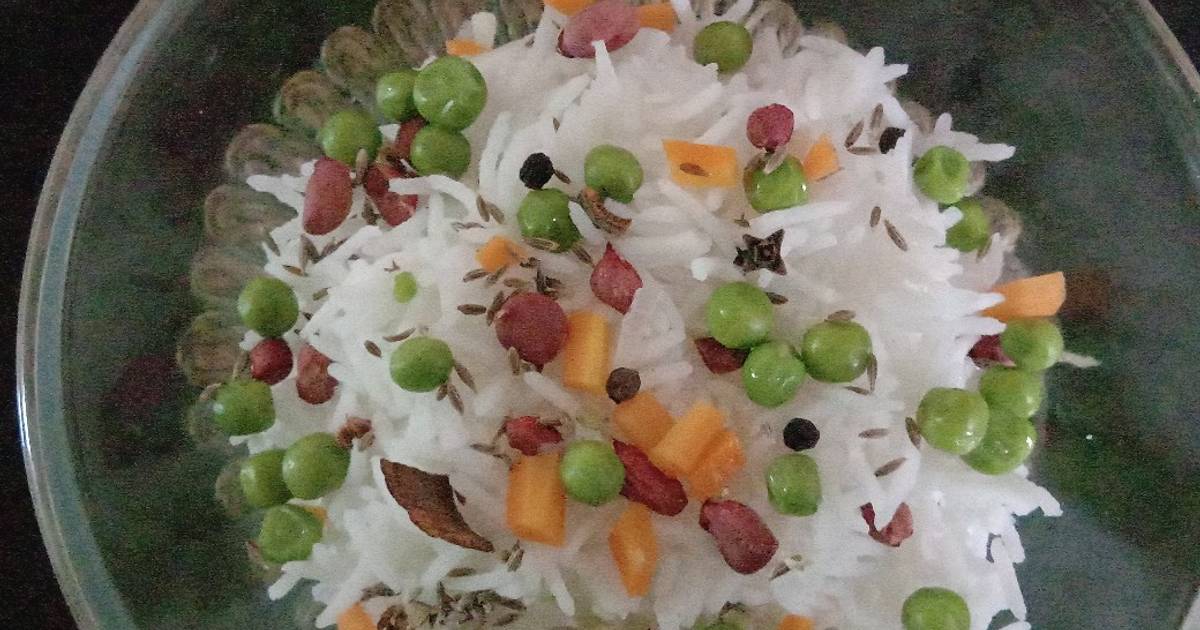 Mutter pulao Recipe by Daxa Parmar - Cookpad