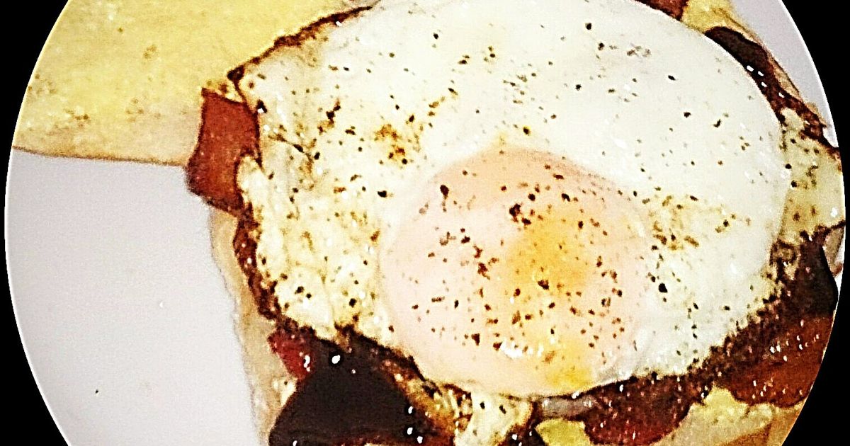 Tex's Bacon & Egg Butty 🐷🍳 🍞 Recipe by Tex