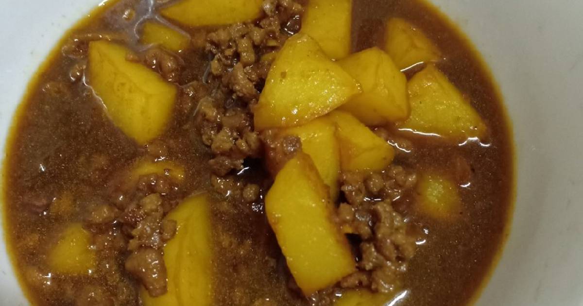 Resep 003. Kentang Tumis Daging Giling oleh mommyjoe - Cookpad