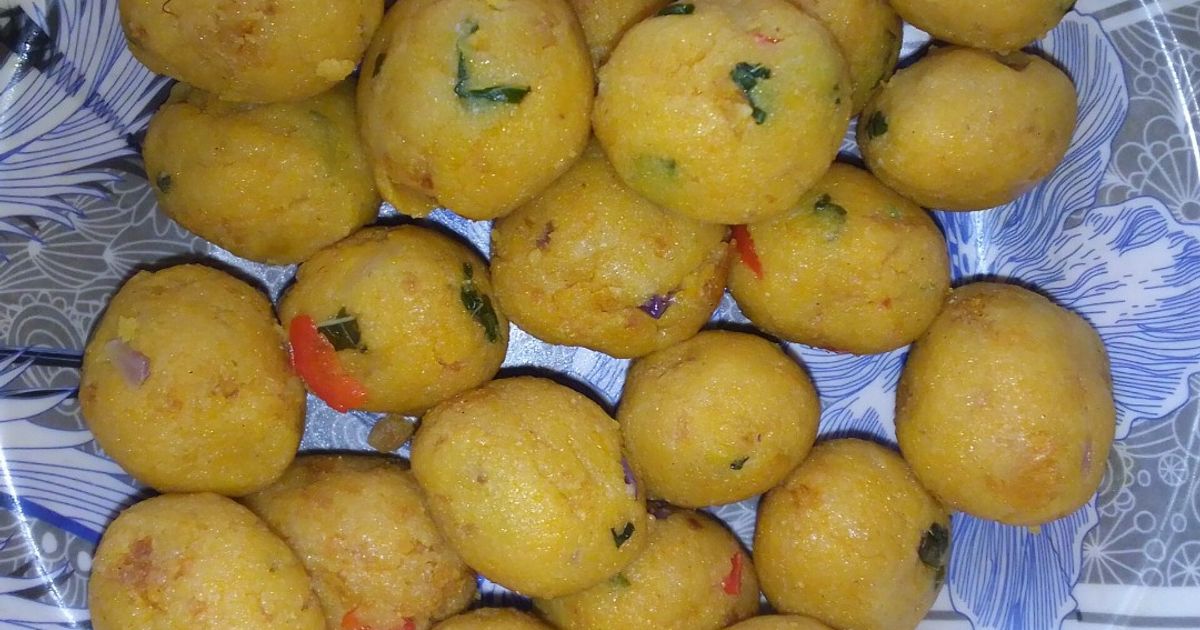 Rava Balls(semolina Balls) Recipe by Chef Zainab - Cookpad