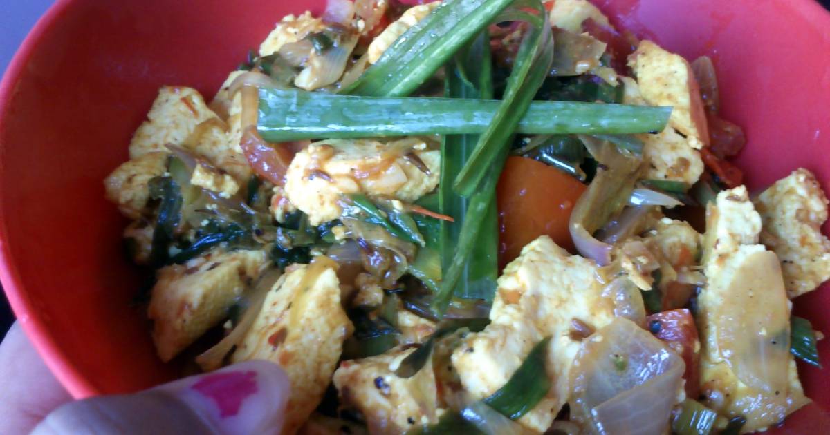 paneer & spring onions Recipe by pallu22 - Cookpad