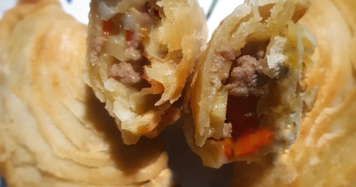 Resep Pastel Singapur (Karipap Isi Daging Cincang) oleh Mutabikh Uwmi ...