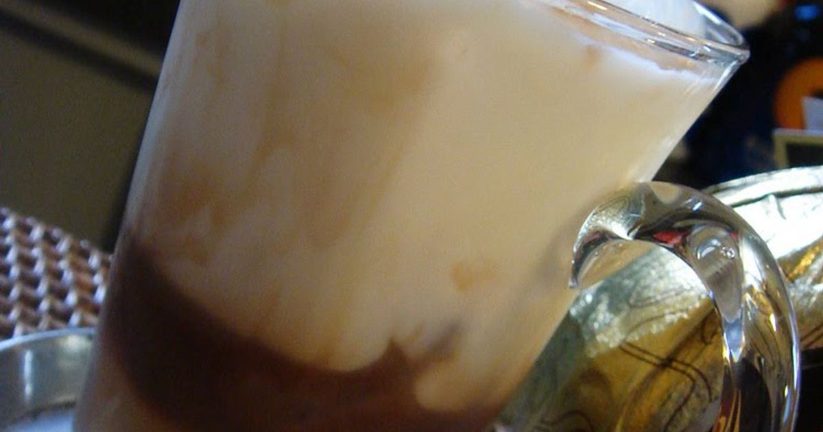 Chocolate Calpico Milk Cocktail Recipe by cookpad.japan