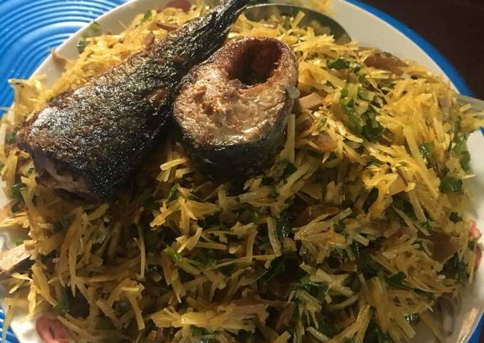 Abacha nd fish Recipe by nwobodochinasa - Cookpad