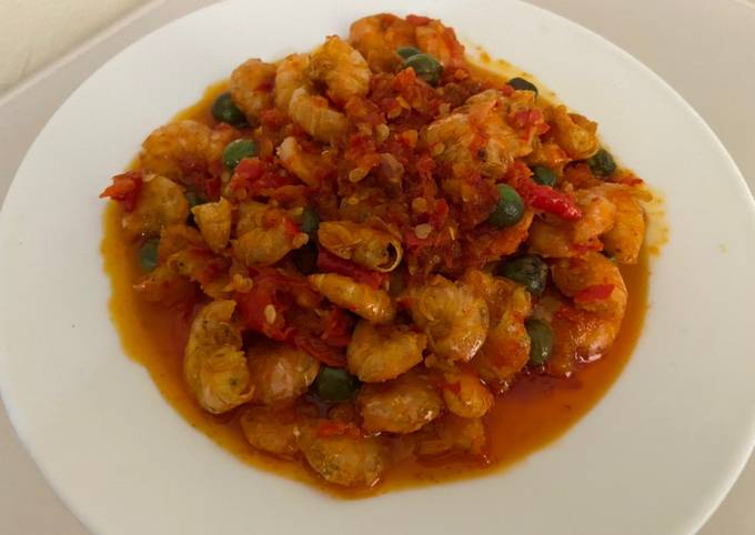 Resep Udang balado cabe merah + rimbang oleh Sulfa Anggraini - Cookpad