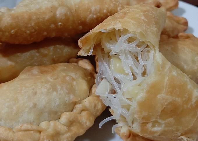 Resep Pastel Renyah oleh Prisca Arsani - Cookpad