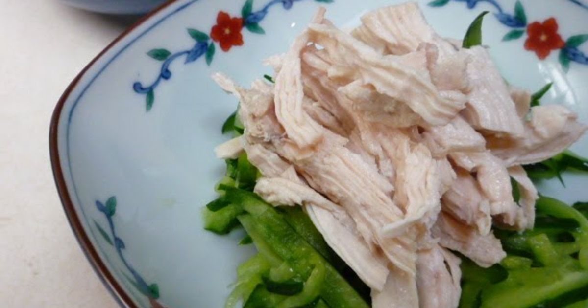 Versatile Juicy Poached Chicken (For Ban Ban Ji) Recipe by cookpad.japan