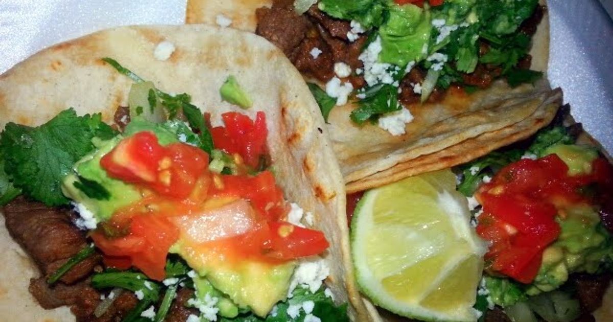 Ray's Chorizo & Diesmillo Tacos Recipe by summerplace