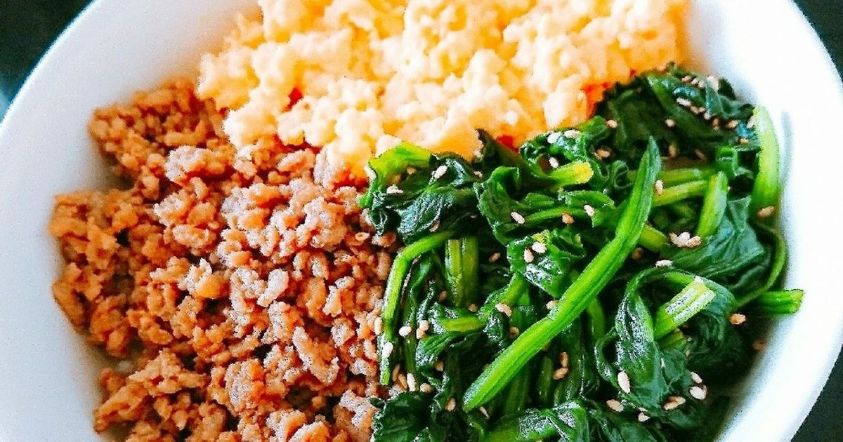 Soboro Three Color Rice Bowl Recipe by shioriのママ - Cookpad