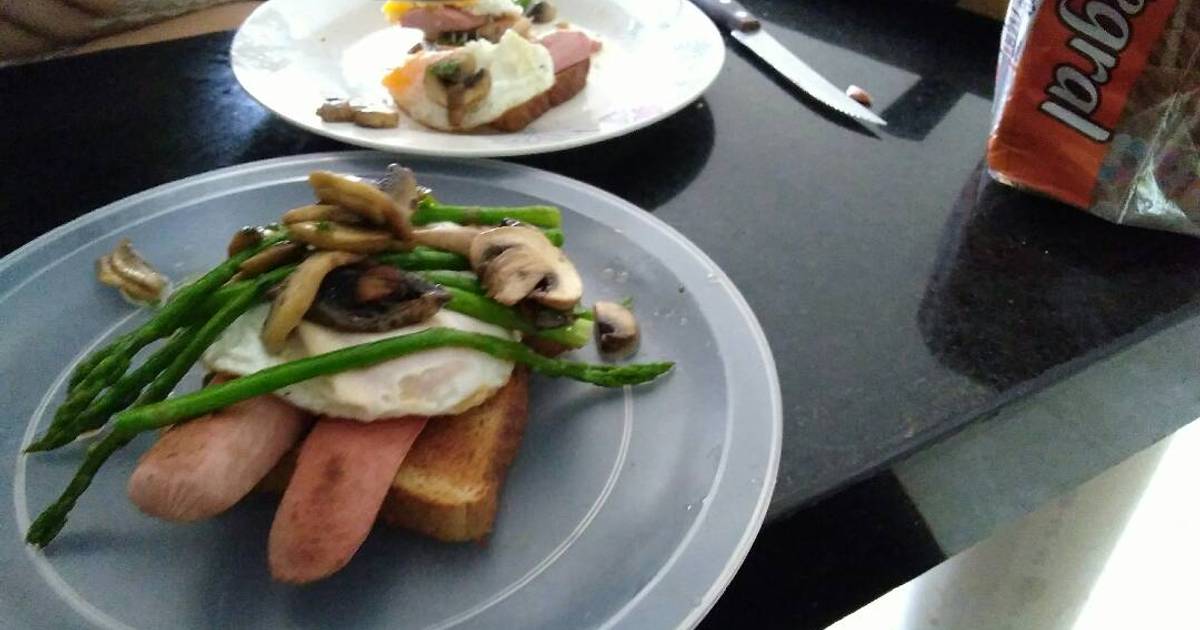 Huevo con espárragos, desayuno light Receta de Matilda's Food- Cookpad