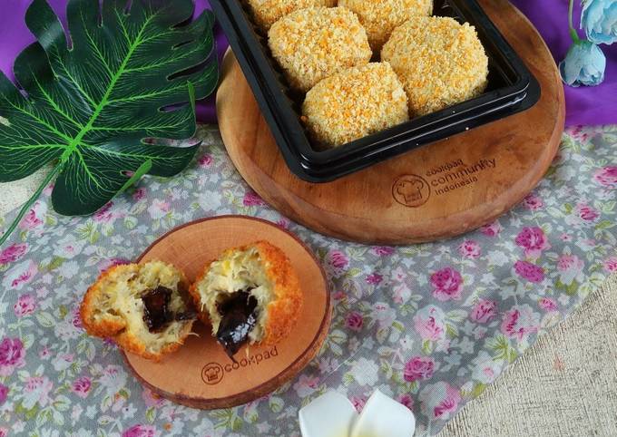 Resep Bola-bola Pisang Lumer oleh Lse Lusia - Cookpad