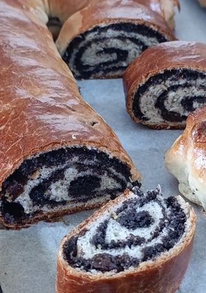 Egyszerű Retró Mákos Kalács | Magyarné Nyírő Kati receptje - Cookpad ...