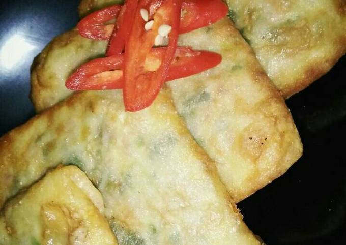 Resep Martabak telur daging (Kulit buat sendiri) oleh Ayuk.Masithoh ...