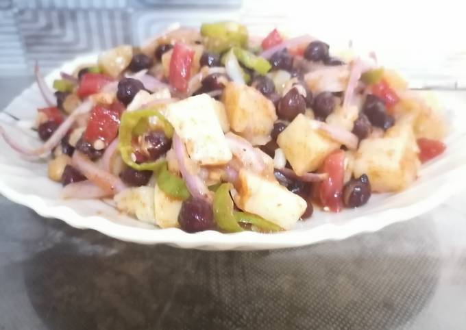 Alo chana chat Recipe by Murshad Batch - Cookpad