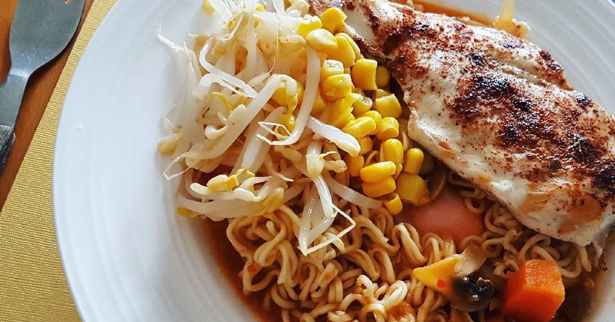 Noodle Ketchup Sambal Soup N' Grill Chicken Tandoori Recipe by Dindin ...