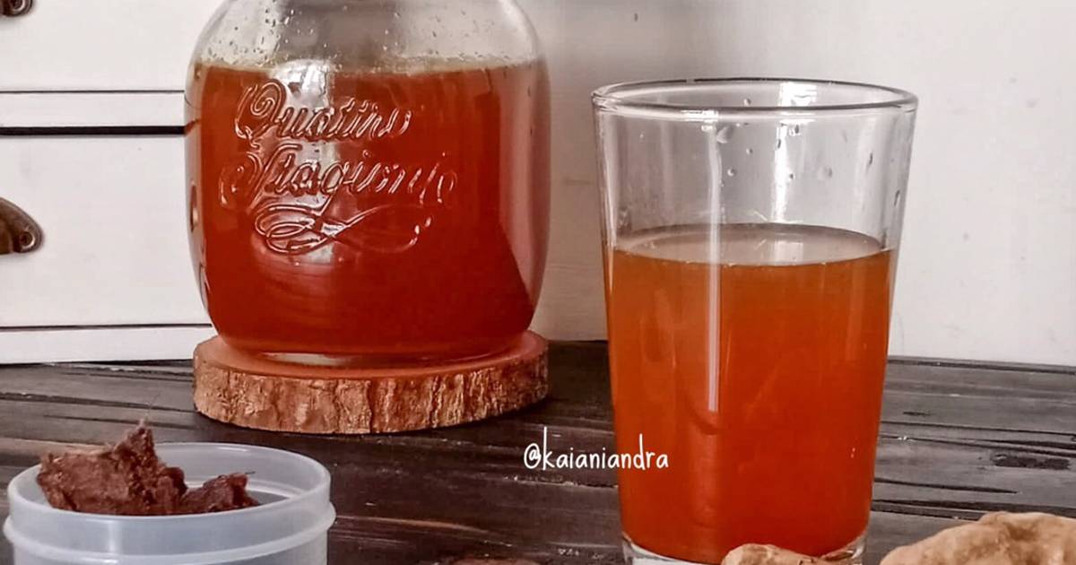 Resep Wedang Kunyit Asem Daun Jeruk oleh Kaianiandra - Cookpad