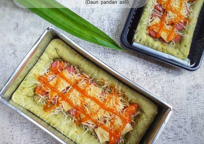 Resep Pizza pandan(asli pasta daun pandan) oleh Dapoer_Angkring - Cookpad