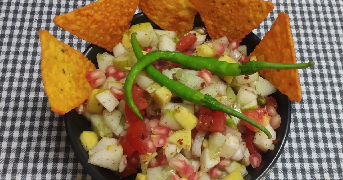 Pear Salsa with nachoes🍐 Recipe by DrPushpa Dixit - Cookpad