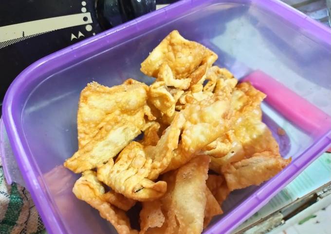 Resep Pangsit isi daging oleh Dyah Artati(mom's Zahra) - Cookpad