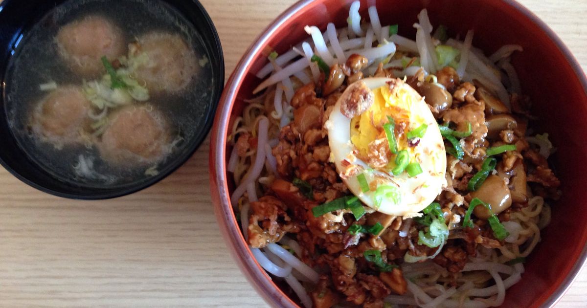 Mie Ayam Jamur (Chicken Mushroom With Egg Noodle) Recipe By Katharina M. S.