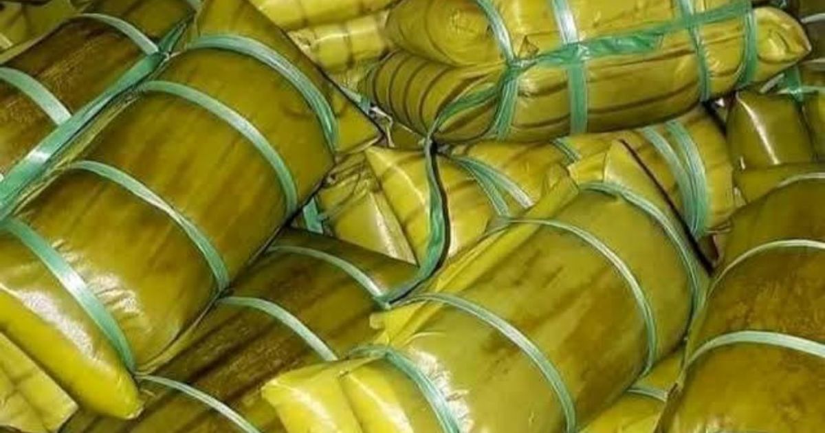 Resep Resep Ibu 1 : Buras Makanan Wajib Lebaran Suku Bugis Makassar ...