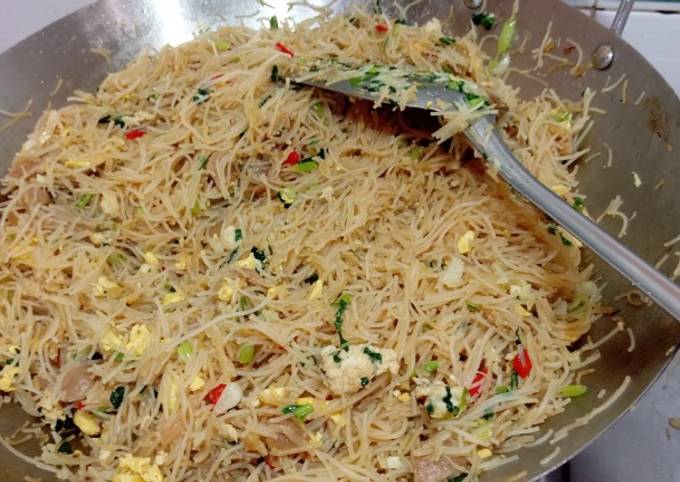 Resep Bihun Goreng Enak oleh Susan Susanti - Cookpad