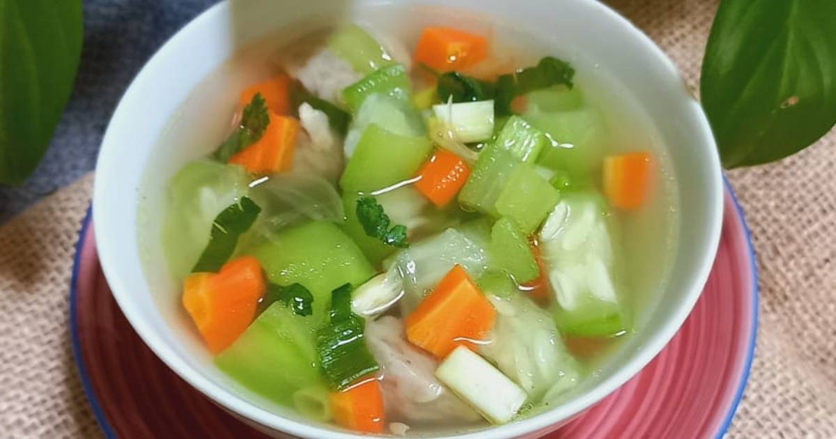 Resep Sup Oyong Baso Wortel oleh Momiera - Cookpad