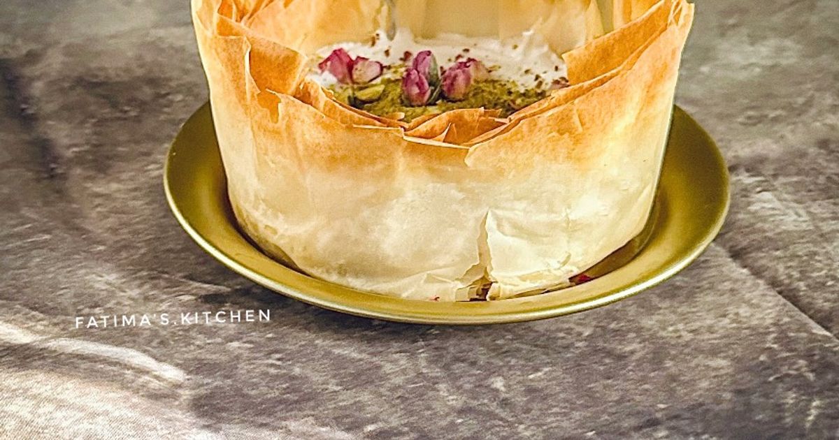 Baklava Cheesecake Recipe by Fatima, kitchen&cook - Cookpad