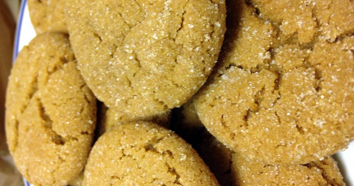 Spicy Ginger Cookies Recipe by Andi Perry Gowin - Cookpad