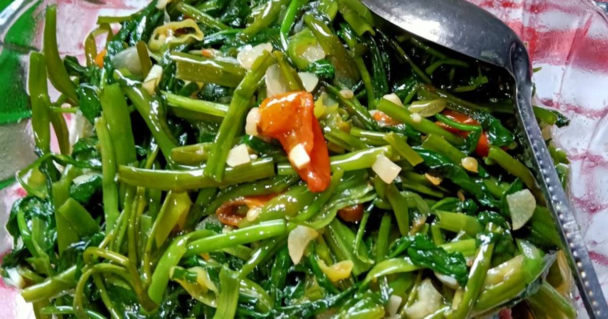 Resep Oseng Kangkung Terasi oleh Bunda Rovissa'adah - Cookpad