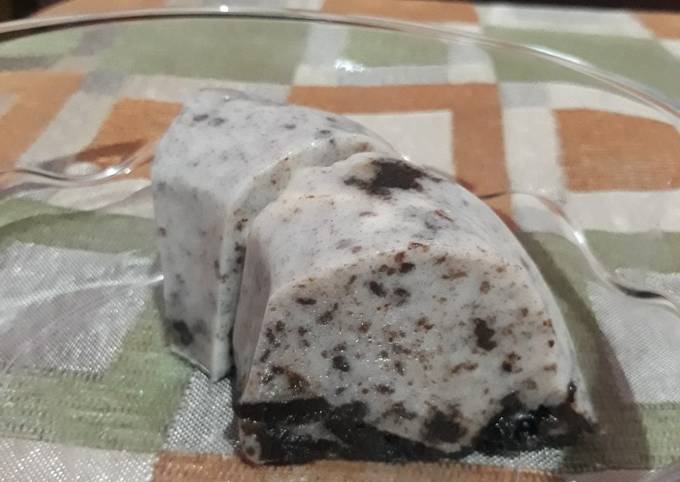 Resep Puding Susu Oreo oleh Asti Rahmawati - Cookpad