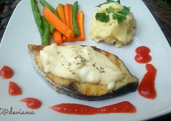 Resep Steak ikan tenggiri saus putih oleh vitadeviana - Cookpad Resep Steak ikan tenggiri saus putih oleh vitadeviana - Cookpad