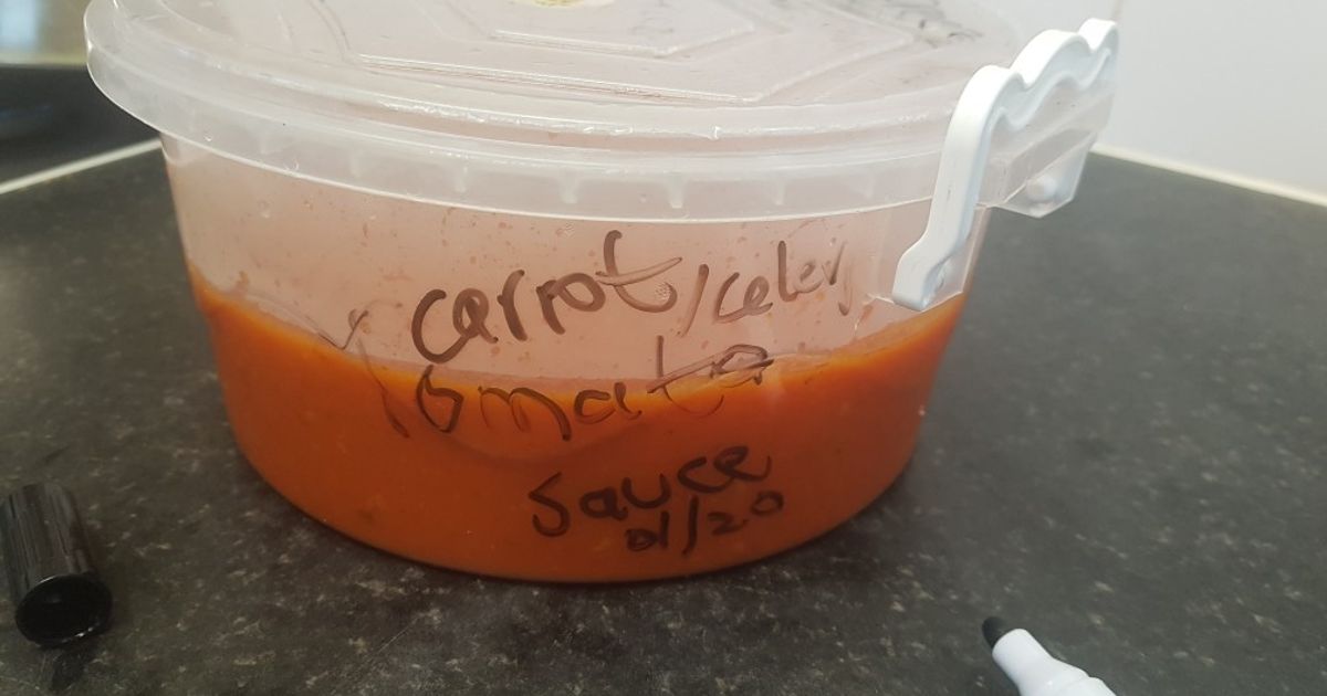 Premade Frozen Sauce For Cooking Recipe by Umluq Mohamed - Cookpad