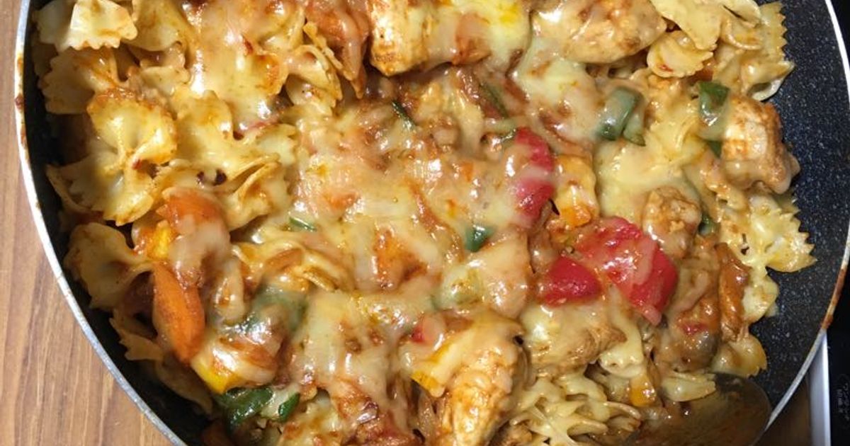 Chicken Breast On Rigate Cheese Pasta Recipe by virginia - Cookpad