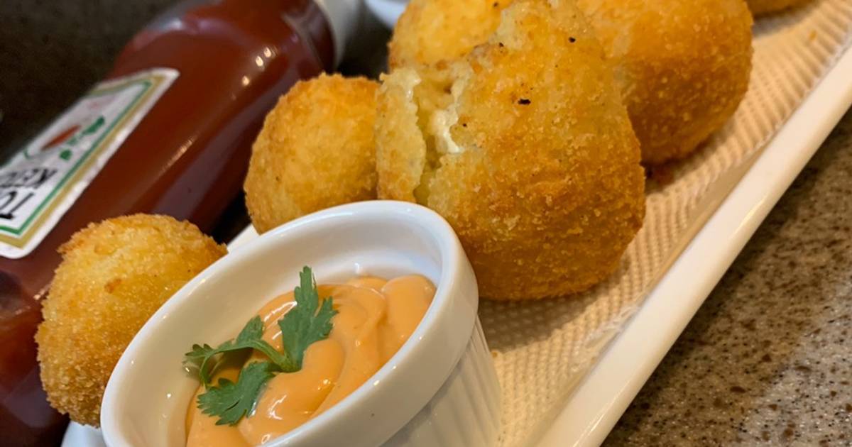 Potato cheese balls Recipe by Kiran Shoaib - Cookpad