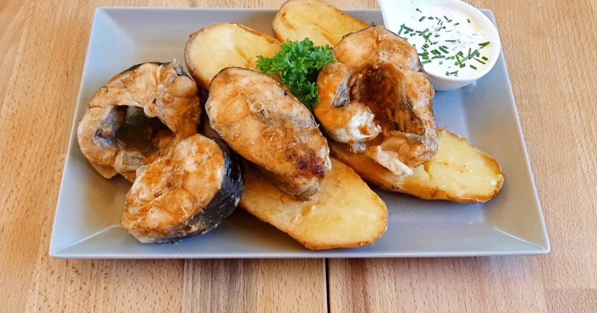 Ínycsiklandó és egyszerű harcsa receptek: Halászlé és paprikások