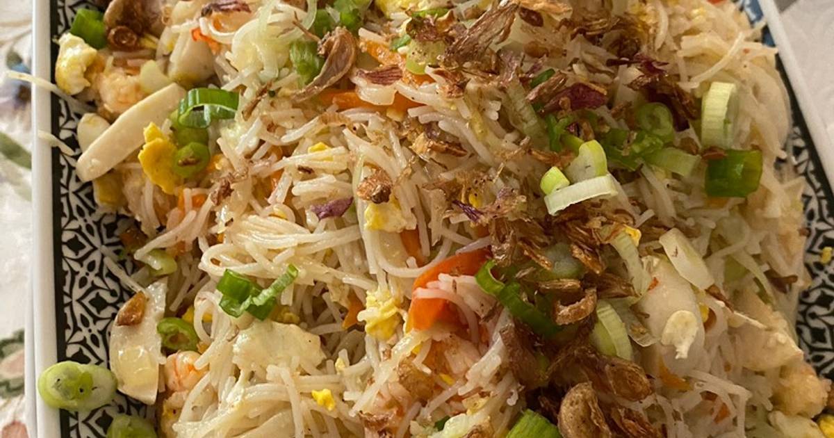 Resep Bihun Goreng (mie ulang tahun Medan) oleh Cooking with me - Cookpad