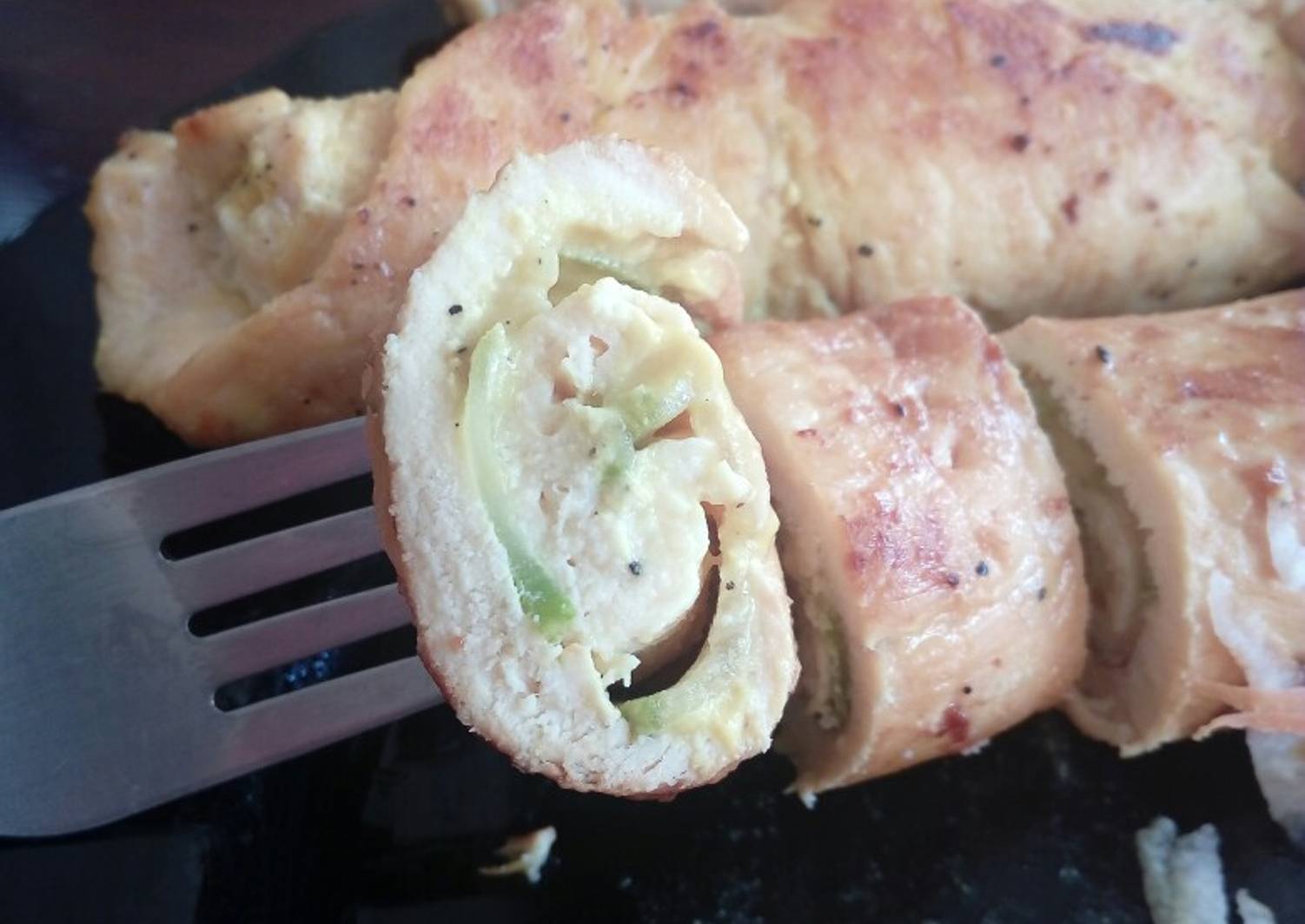 Rollitos de pechuga de pollo con calabacitas y mostaza Receta de ...