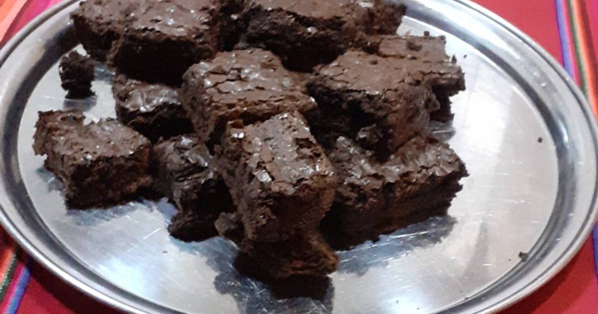Brownie de chocolate Receta de Tobi Casafu- Cookpad