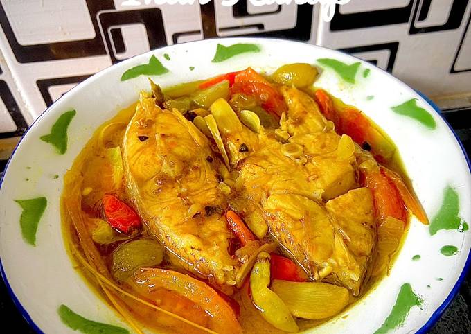 Resep Pallumara Ikan Kakap Merah oleh Wulandari Yulia Puspita - Cookpad