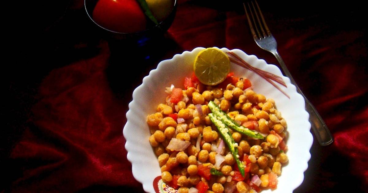 Matar chaat Recipe by Gunjan Srivastava - Cookpad