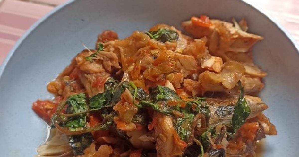 353 resep cara memasak ikan besek dan tomat enak dan mudah - Cookpad