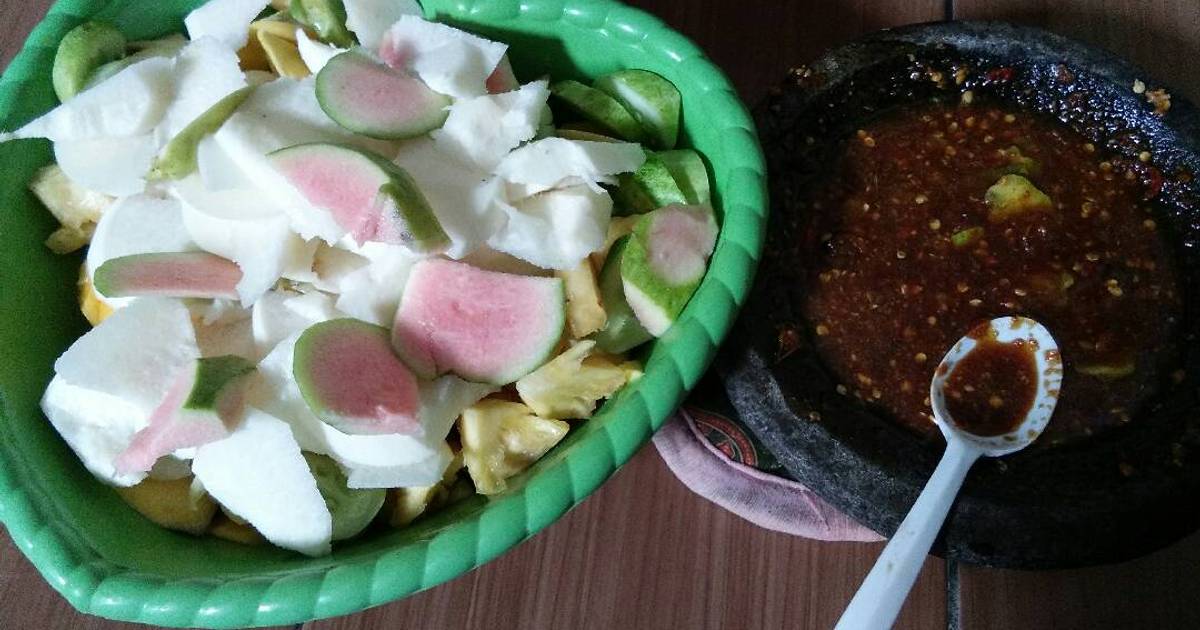 Resep Rujak Campur Sari oleh Pinkan Dwi A - Cookpad