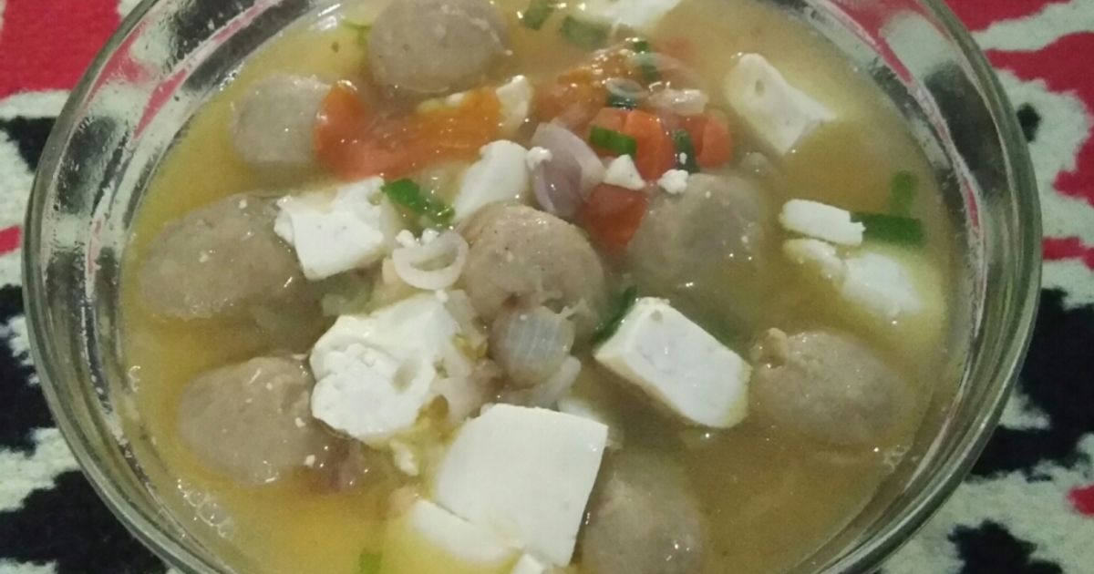 Resep Soup Tahu Bakso oleh Kartika Cikal - Cookpad