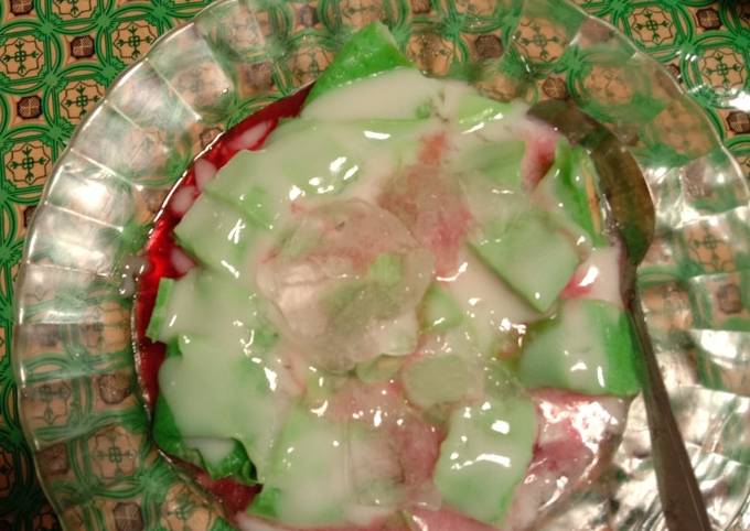 Resep Pisang ijo oleh fuji pratiwi - Cookpad